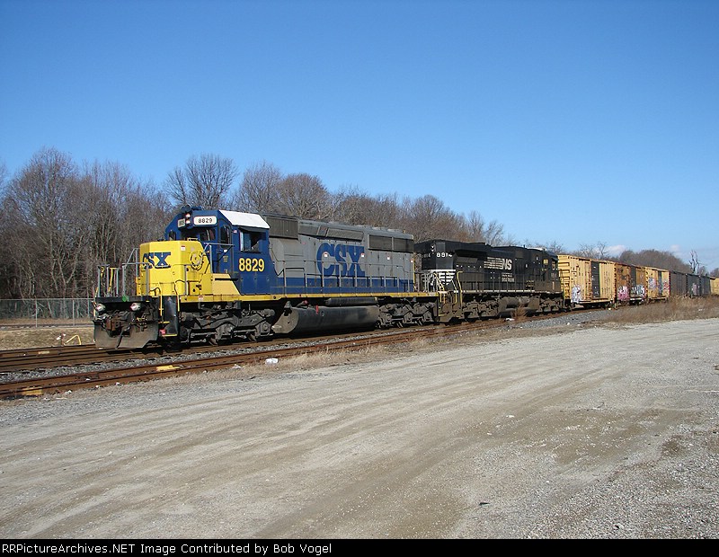CSX 8829